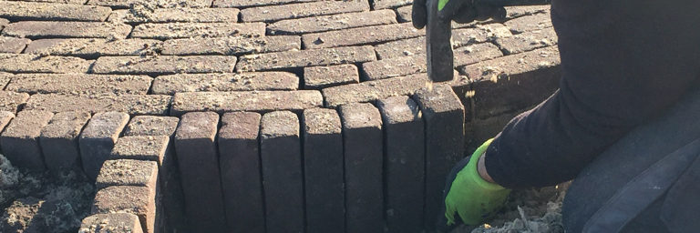 Een rond terras met klinkers aanleggen. Hoe doe je dat? 1